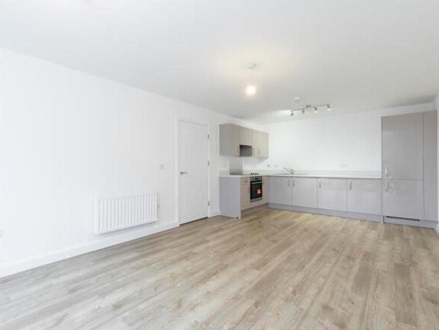 2 bedroom apartment for rent in The Waterfront, Gloucester GL2 5SF, GL2