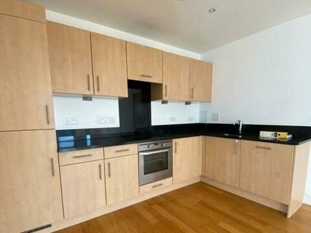 2 bedroom apartment for rent in The Wharf Dockhead Road ME4