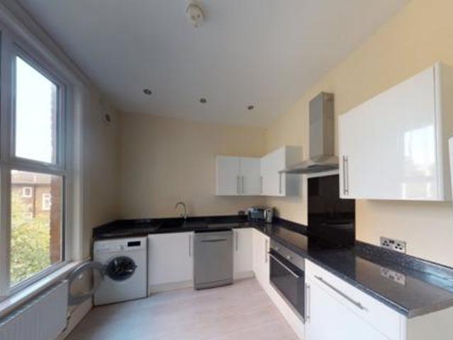 2 Bedroom Apartment For Rent In The Arboretum, Nottingham