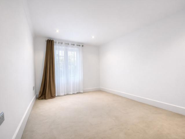 2 bedroom apartment for rent in The Atrium, Westwood Road, SO17