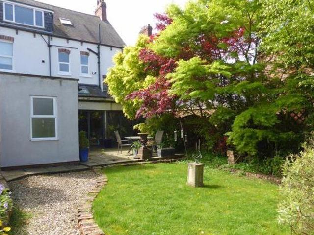 2 Bedroom Apartment For Rent In The Avenue