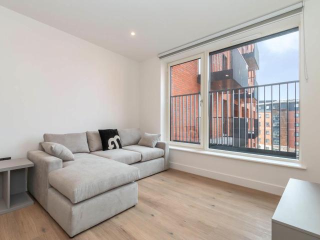 2 bedroom apartment for rent in The Barker, 61 Shadwell Street, B4 6LL