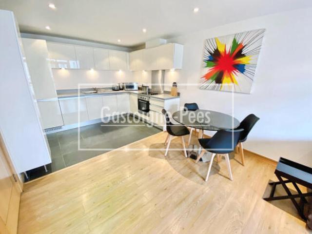 2 bedroom apartment for rent in The Bars, Guildford, GU1