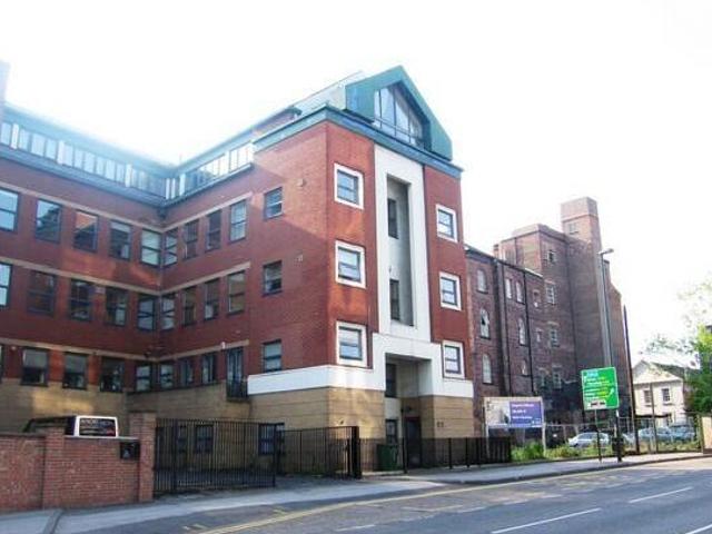 2 Bedroom Apartment For Rent In The City, Nottingham