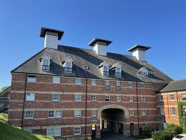 2 Bedroom Apartment For Rent In The Drays, Long Melford