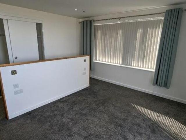 2 bedroom apartment for rent in The Hawkins Tower, Ocean Village, Southampton, SO14