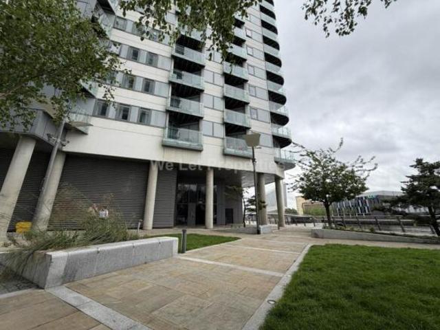 2 bedroom apartment for rent in The Heart, Media City, M50