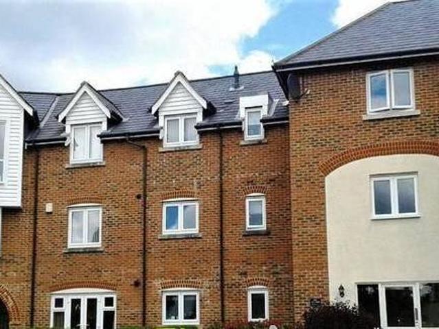 2 bedroom apartment for rent in The Lakes Larkfield AYLESFORD ME20
