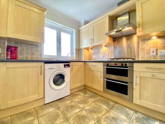 2 bedroom apartment for rent in The Lakes, ME20