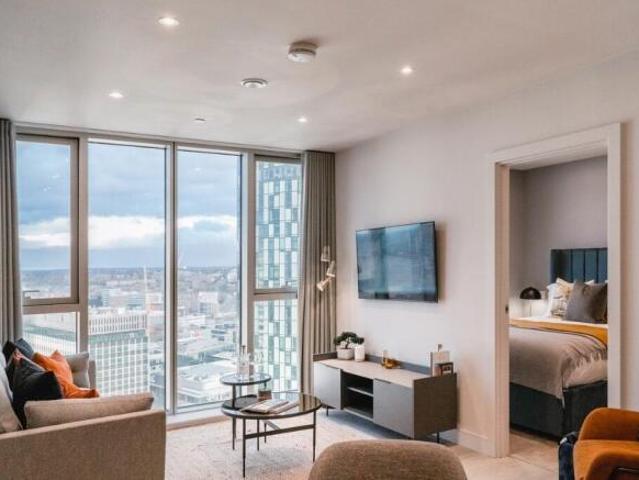2 bedroom apartment for rent in The Lexington, 3b William Jessop Way Liverpool L3