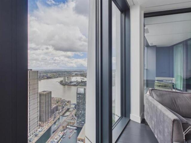 2 bedroom apartment for rent in The Madison, Marsh Wall, Canary Wharf E14
