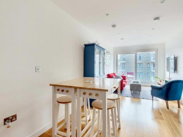 2 bedroom apartment for rent in The Moore, East Parkside, Greenwich Peninsula, SE10