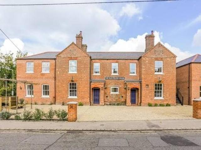 2 bedroom apartment for rent in The Old Police House Park Street Hungerford RG17 0EA RG17