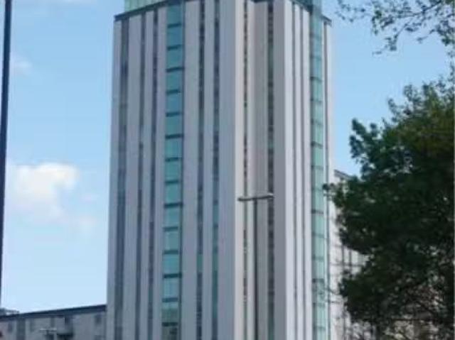 2 bedroom apartment for rent in The Orion Building, Navigation.