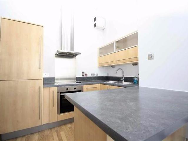 2 bedroom apartment for rent in The Parade, Leamington Spa, CV32