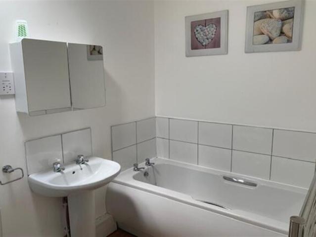 2 bedroom apartment for rent in The Pavilion, Russell Road, NG7 6GB, NG7