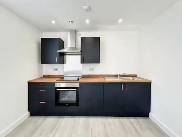2 bedroom apartment for rent in The Printworks, Bingley Road.