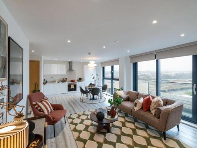 2 bedroom apartment for rent in The Radiant, Kirkstall Road, Leeds LS3