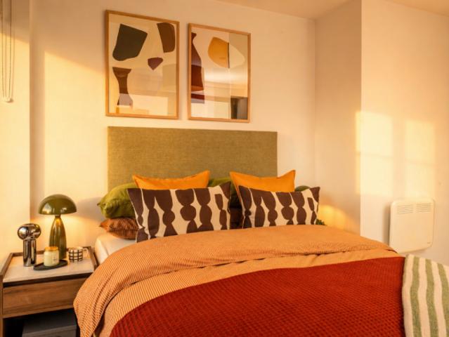 2 bedroom apartment for rent in The Radiant, Kirkstall Road, Leeds, West Yorkshire, LS3
