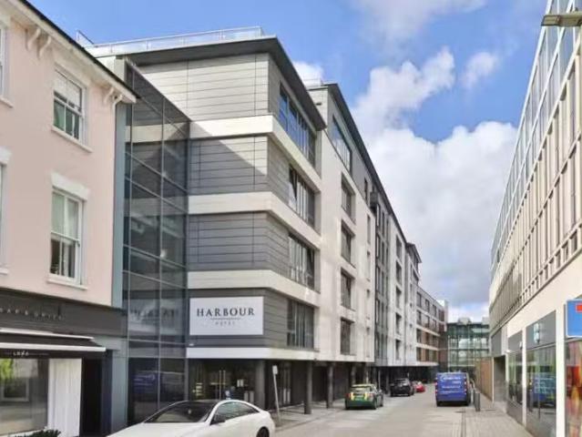 2 bedroom apartment for rent in The Residence, Guildford, GU1