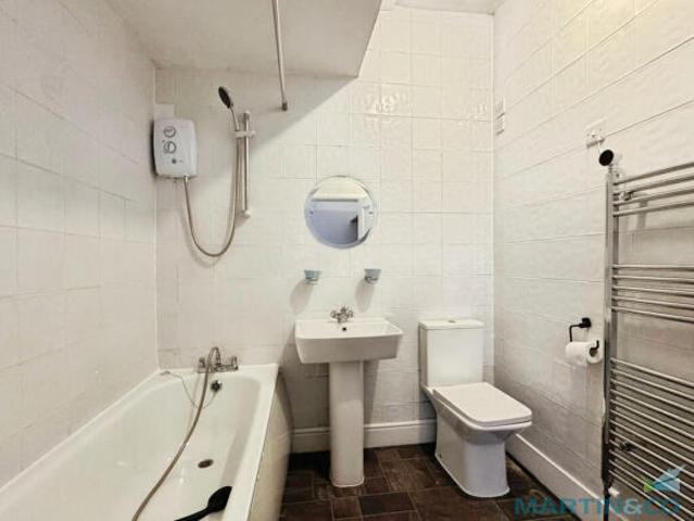 2 bedroom apartment for rent in The Street, Appledore, Ashford, TN26