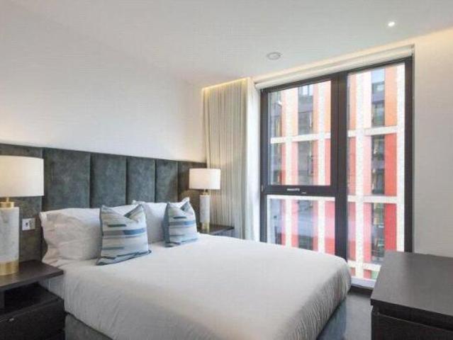 2 bedroom apartment for rent in Thornes House, 4 Charles Clowes Road, Nine Elms, London, SW11