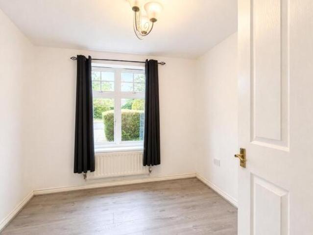 2 bedroom apartment for rent in Thorpe Court, Olton, Solihull, West Midlands, B91