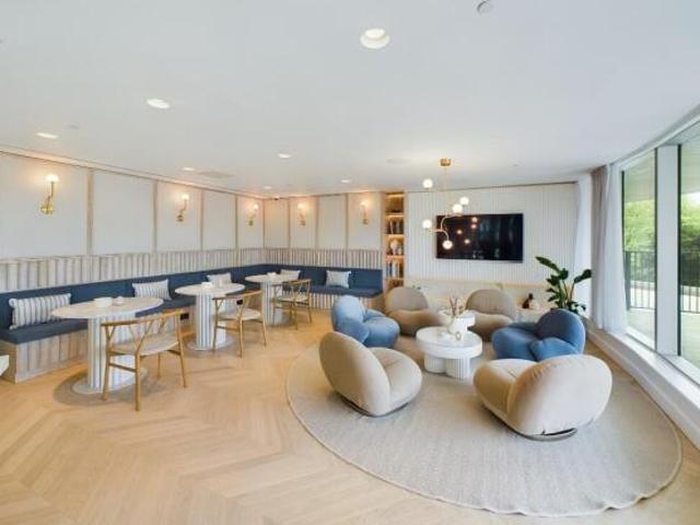 2 bedroom apartment for rent in Three60, M15