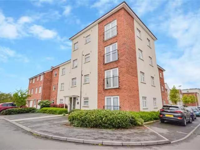 2 bedroom apartment for rent in Thursby Walk, Exeter, EX4 8FL.