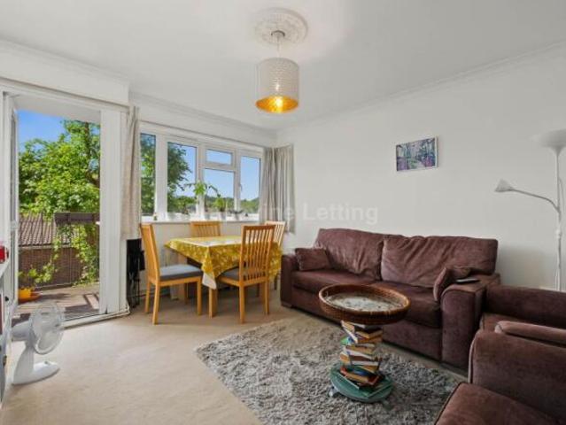 2 bedroom apartment for rent in Thursley Garden, Southfields, SW19