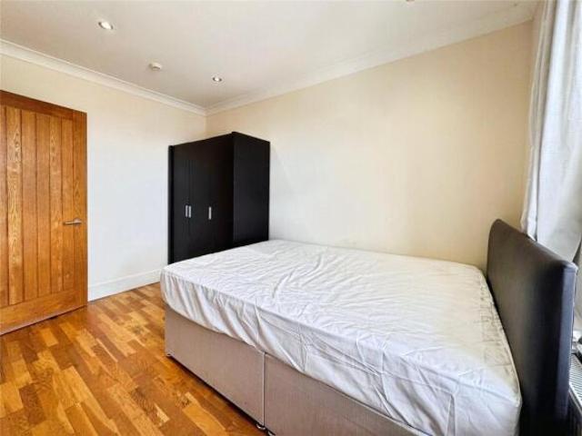 2 bedroom apartment for rent in Tilehurst Road, Reading, Berkshire, RG30