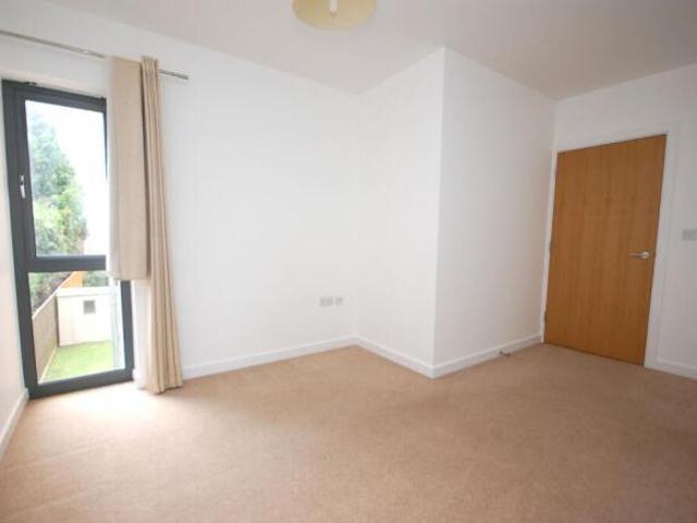 2 bedroom apartment for rent in Tolpits Lane, Watford, WD18