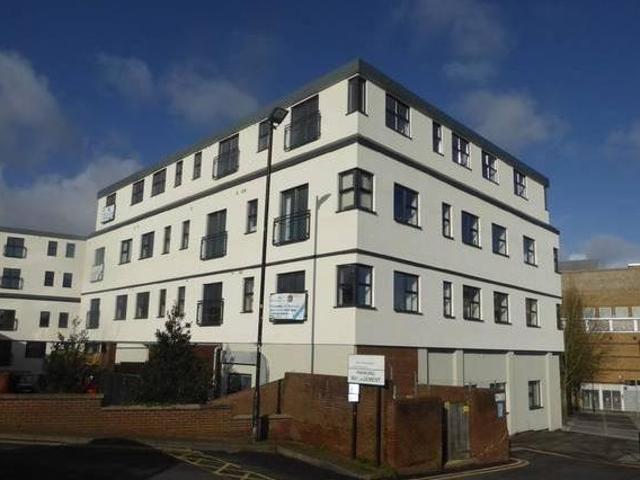 2 bedroom apartment for rent in Town Centre Basingstoke RG21