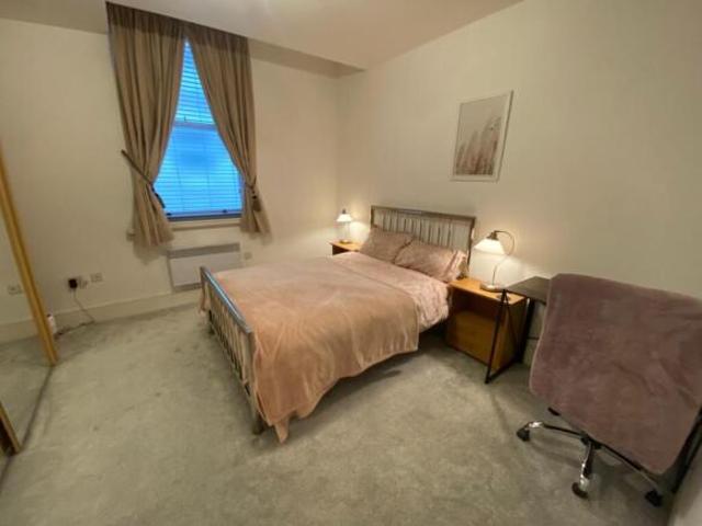 2 bedroom apartment for rent in Tower Building, L3