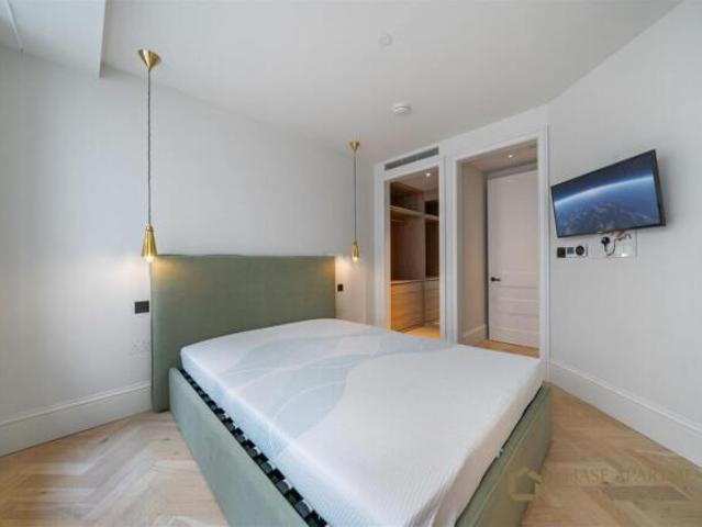 2 bedroom apartment for rent in Tottenham Mews, London, W1T