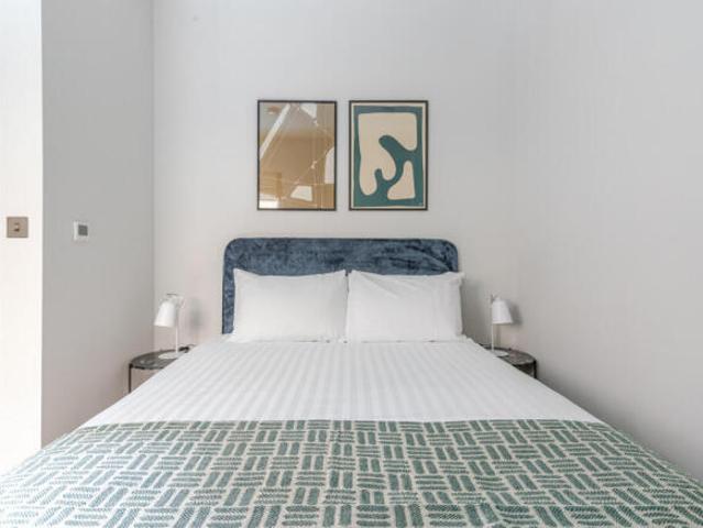 2 bedroom apartment for rent in Toynbee Street, London, E1