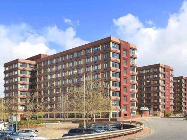 2 bedroom apartment for rent in Trafford House Basildon SS16