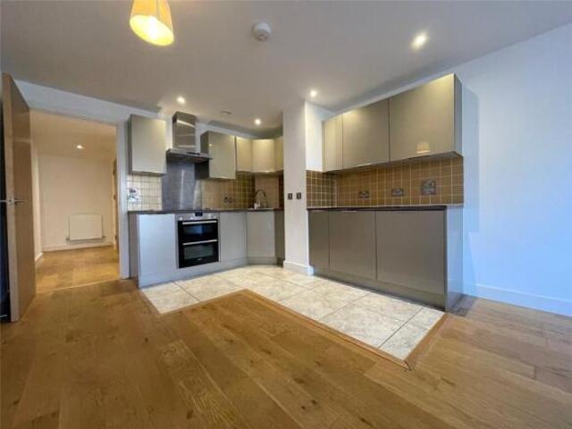 2 bedroom apartment for rent in Trinity Court, Southernhay East, Exeter, Devon, EX1