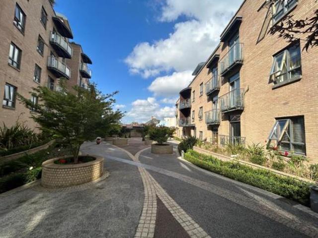2 bedroom apartment for rent in Trinity Gate, Guildford, GU1