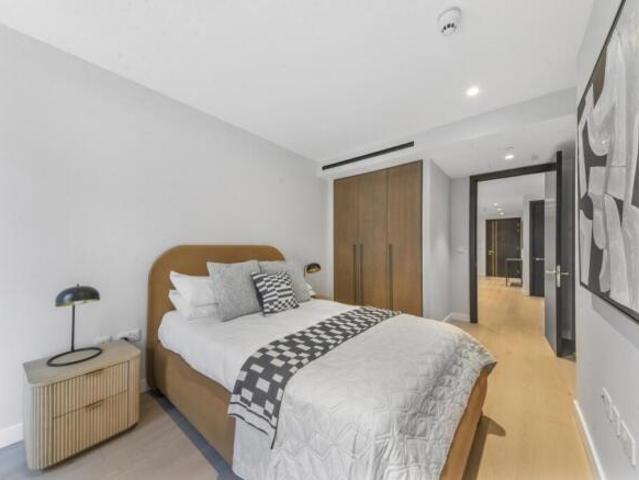 2 bedroom apartment for rent in Triptych Bankside, London, SE1