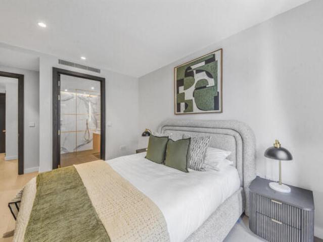 2 bedroom apartment for rent in Triptych Bankside, London Se1 9rd, Southbank, SE1