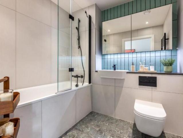 2 bedroom apartment for rent in UNCLE Acton, North Acton, W3