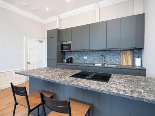 2 bedroom apartment for rent in Union Street, Edinburgh, Midlothian, EH1