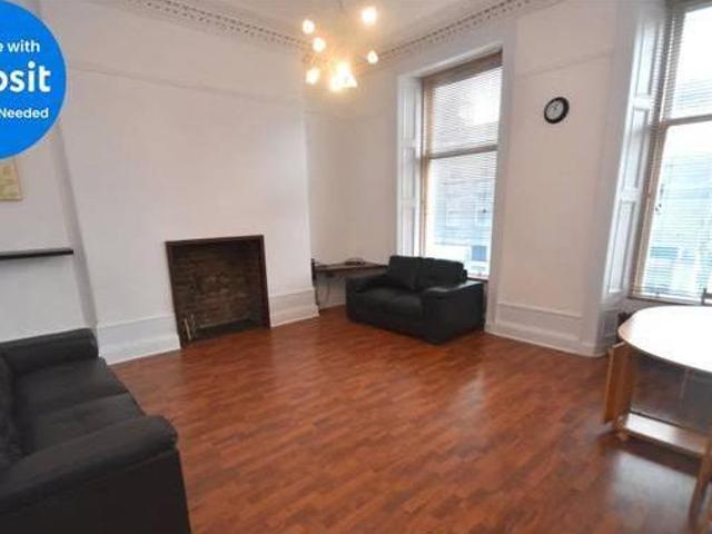 2 bedroom apartment for rent in Union Street Flat 12 City Centre Aberdeen AB10