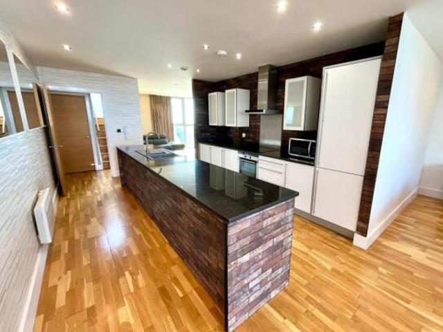 2 bedroom apartment for rent in Unity Building, Rumford Place, L3