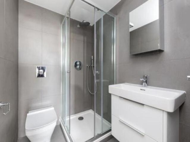 2 bedroom apartment for rent in Vallance Road, Unze Court, E1