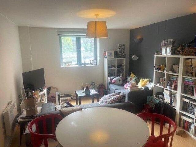 2 bedroom apartment for rent in Velocity West, 5 City Walk, Leeds, LS11
