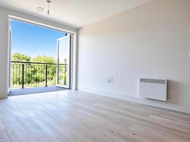 2 bedroom apartment for rent in Vesta Boulevard, Exeter, EX4