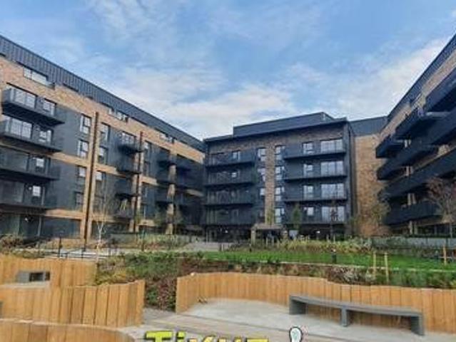 2 bedroom apartment for rent in Victoria point George Street TN23