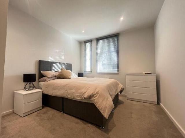 2 bedroom apartment for rent in Victoria Road, Leeds, West Yorkshire, LS6